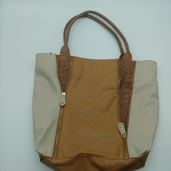 Payless | Bags | Payless Vegan Tan Brown Faux Croc Leather Zipper Tote ...